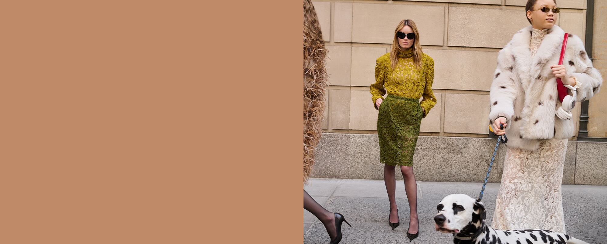 Vêtements pour femmes de créateurs, vêtements pour hommes, chaussures ...