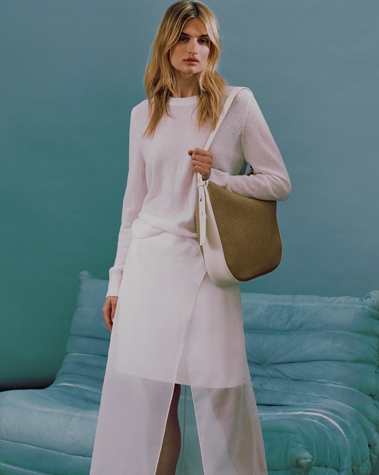 Designer-Damenbekleidung, Herrenbekleidung, Schuhe & Handtaschen | Saks ...