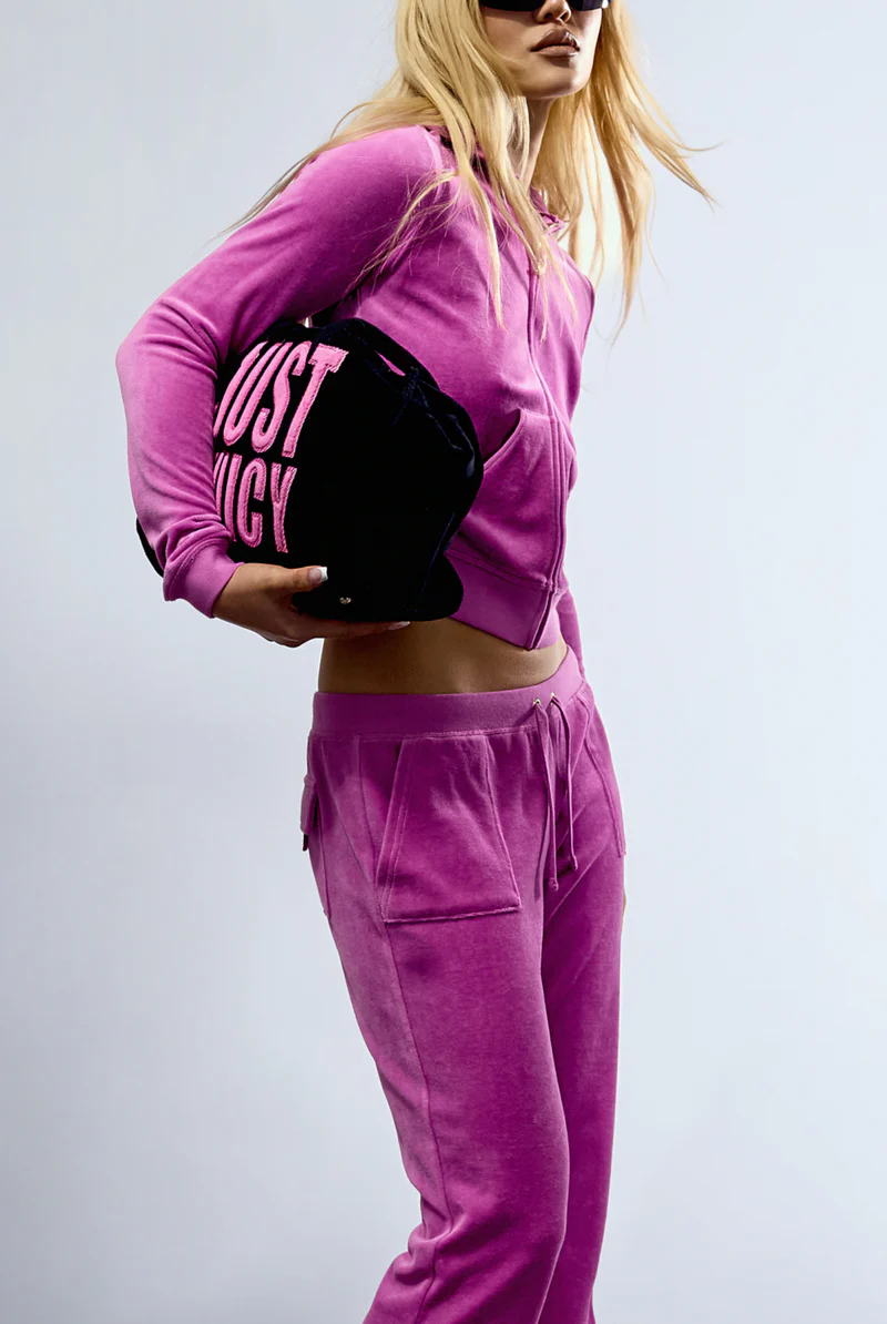 Juicy Couture Germany | Iconic Tracksuits, Bags, Accessories & more!