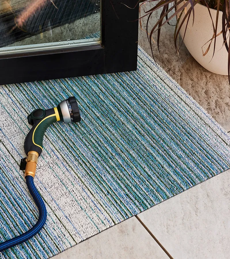 Indoor / Outdoor Modern Area Rugs, Runners and Shag Mats | Chilewich